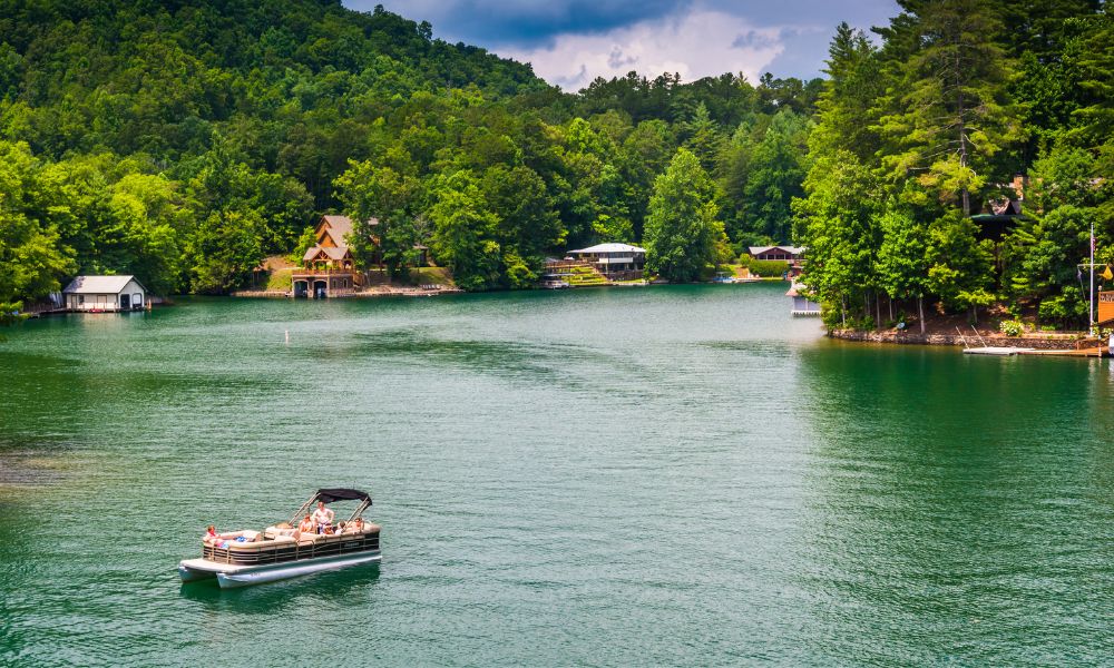 Top 5 Summer Water Activities In North Georgia Top 5 Summer Water Activities In North Georgia